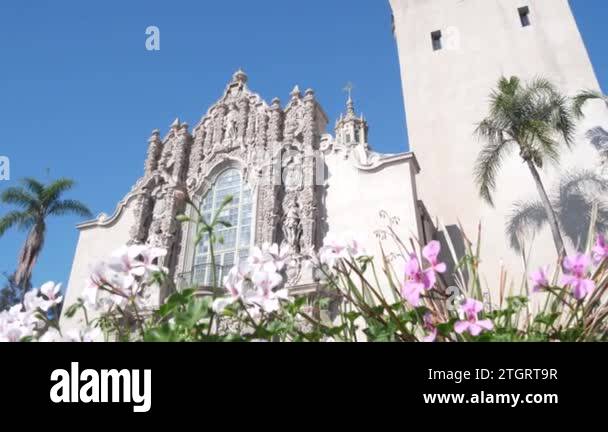 Spanish colonial revival architecture in Balboa Park, San Diego ...