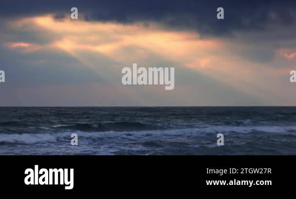 Sun rays over sea Stock Videos & Footage - HD and 4K Video Clips - Alamy
