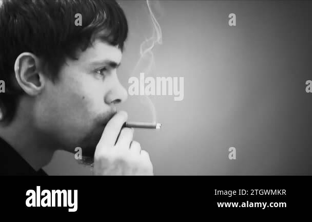 Ghost thinking Stock Videos & Footage - HD and 4K Video Clips - Alamy