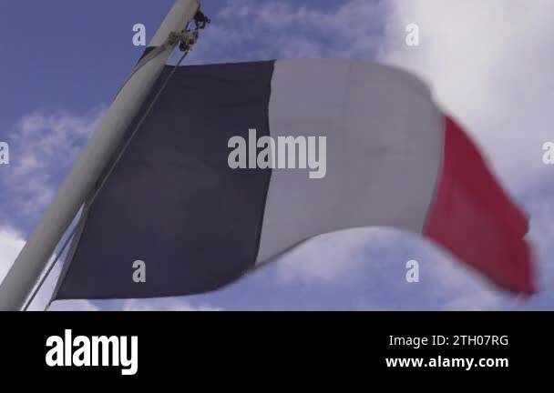 Dover cliffs flag Stock Videos & Footage - HD and 4K Video Clips - Alamy