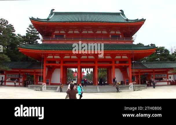 KYOTO, JAPAN - March 27, 2014: The main gate of the Heian-jingu Shrine ...