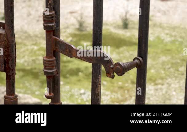 Medieval latch Stock Videos & Footage - HD and 4K Video Clips - Alamy