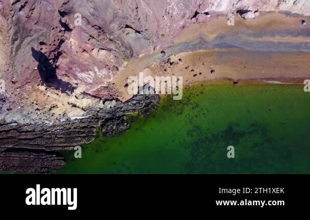 Hormuz Island - The multicoloured rainbow island of Iran - A geological ...