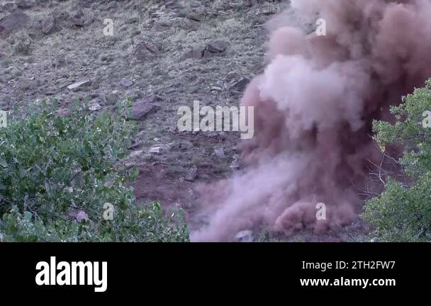 Demolition blasts Stock Videos & Footage - HD and 4K Video Clips - Alamy