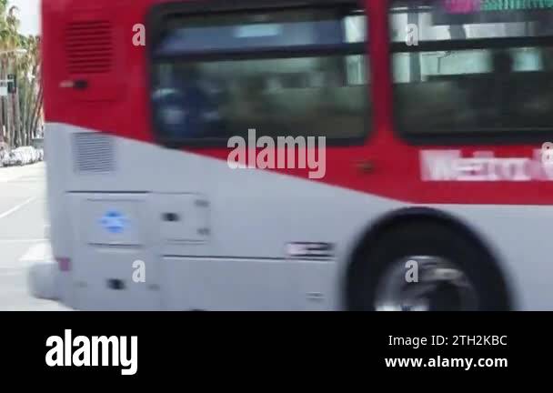 Bus turning Stock Videos & Footage - HD and 4K Video Clips - Alamy