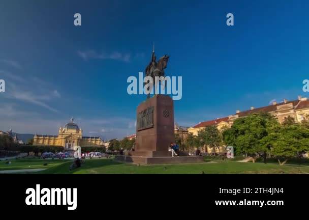 Monument of the Croatian King Tomislav timelapse hyperlapse and art ...