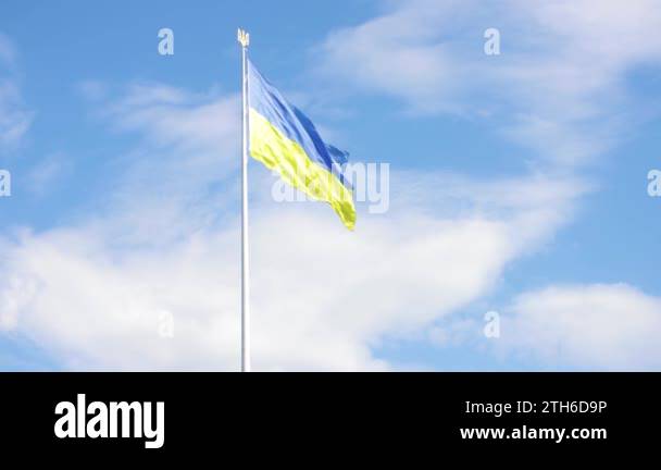 Largest flag Stock Videos & Footage - HD and 4K Video Clips - Alamy