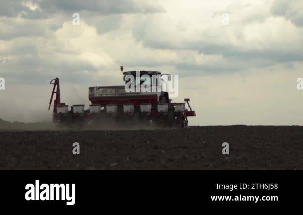 Mechanization in farming Stock Videos & Footage - HD and 4K Video Clips ...