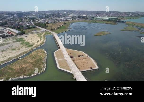 Empire bridge Stock Videos & Footage - HD and 4K Video Clips - Alamy