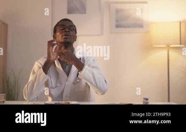 Throat anatomy Stock Videos & Footage - HD and 4K Video Clips - Alamy