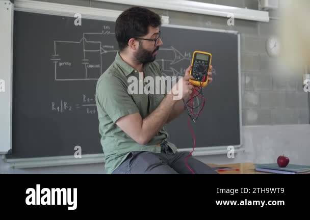 Electrical engineering classroom students Stock Videos & Footage - HD ...