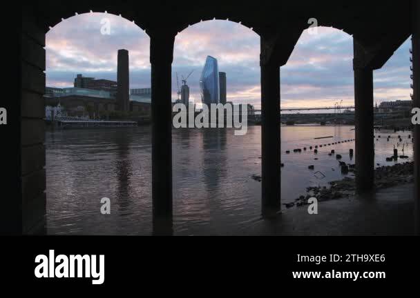 Tidal river footbridge Stock Videos & Footage - HD and 4K Video Clips ...