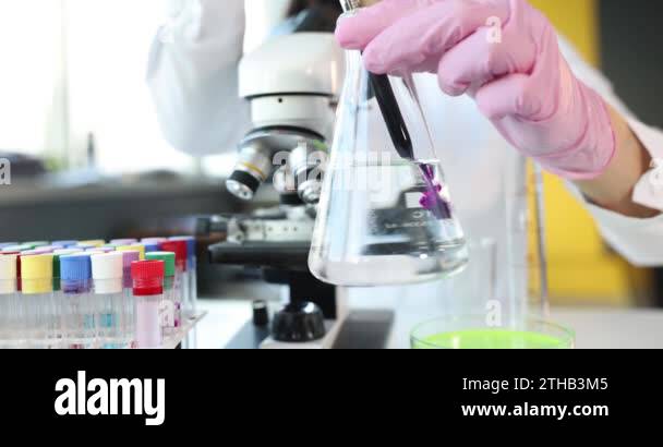 Titration pipette Stock Videos & Footage - HD and 4K Video Clips - Alamy