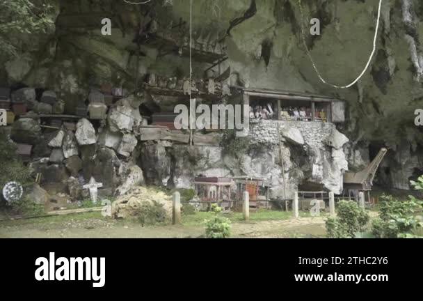 Hanging Tombs Londa Burial Caves Rock Cliff Cemetery Graveyard in Kete ...