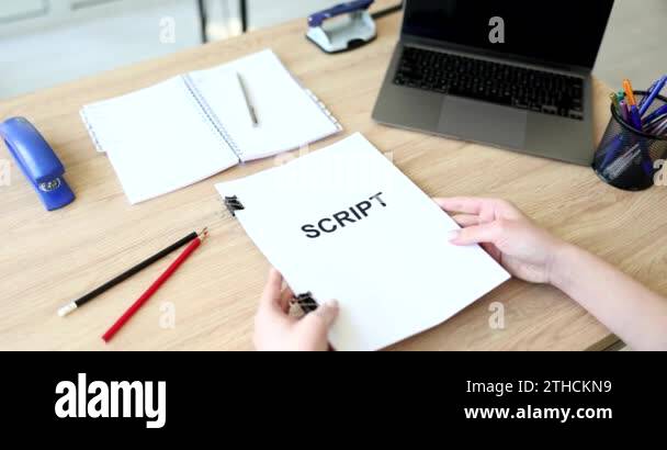 Actors hold hands Stock Videos & Footage - HD and 4K Video Clips - Alamy