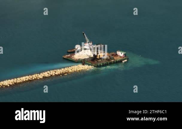 Sea life building Stock Videos & Footage - HD and 4K Video Clips - Alamy