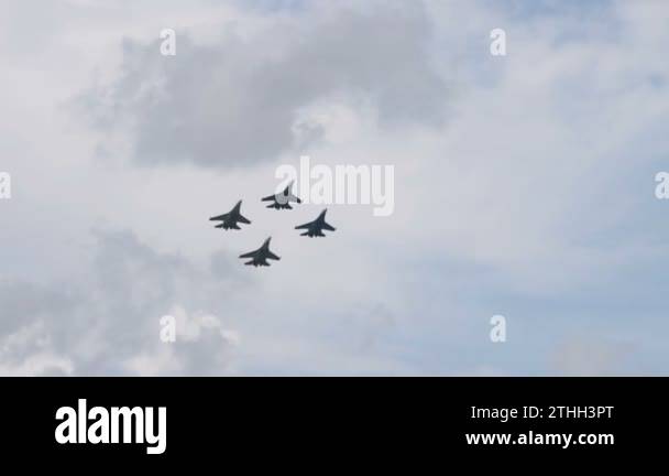 Airplanes flying together Stock Videos & Footage - HD and 4K Video ...