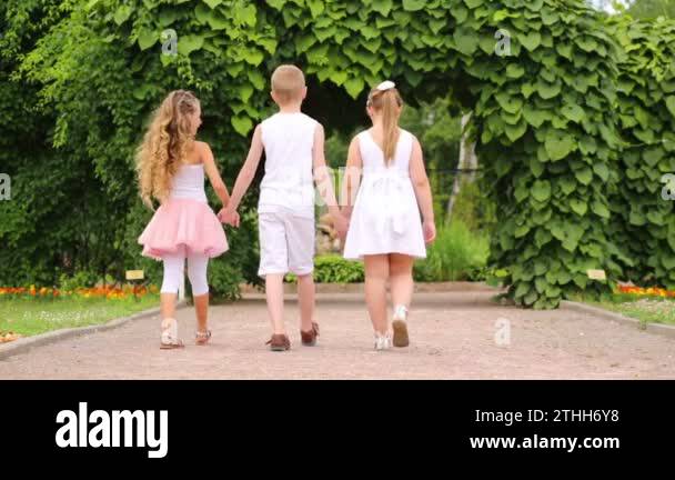 Back of boy Stock Videos & Footage - HD and 4K Video Clips - Alamy