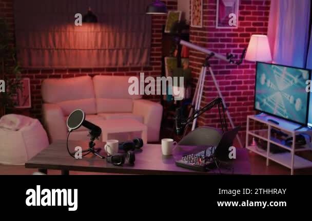 Radio studio interview headphones Stock Videos & Footage - HD and 4K ...