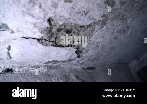 Collapsing ceiling Stock Videos & Footage - HD and 4K Video Clips - Alamy