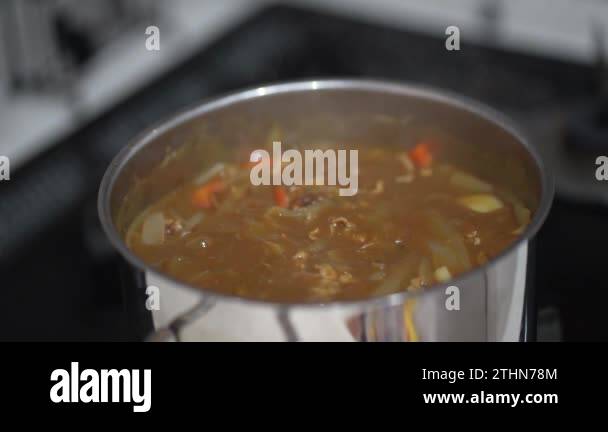 Simmer Stock Videos & Footage - HD and 4K Video Clips - Alamy