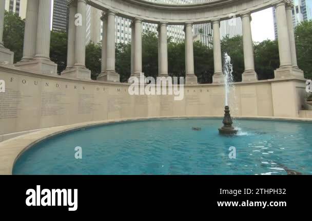 Millenium Park Fountain, Chicago, Illinois, United States, Usa. Tourist ...
