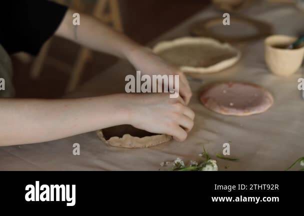 Shaping pottery Stock Videos & Footage - HD and 4K Video Clips - Alamy