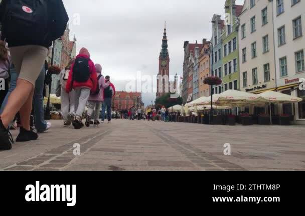 Facade in long lane Stock Videos & Footage - HD and 4K Video Clips - Alamy