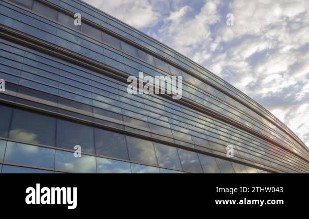Curving building Stock Videos & Footage - HD and 4K Video Clips - Alamy