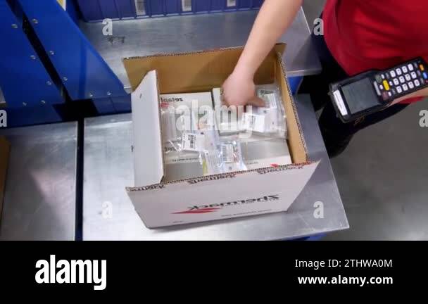 Warehouse processes Stock Videos & Footage - HD and 4K Video Clips - Alamy