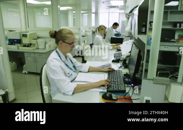 Woman laboratory computer Stock Videos & Footage - HD and 4K Video ...