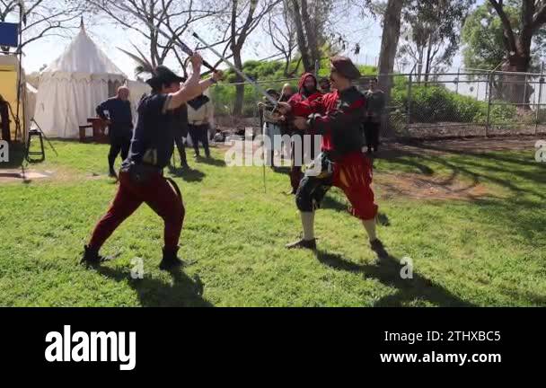 Men sword fighting Stock Videos & Footage - HD and 4K Video Clips - Alamy