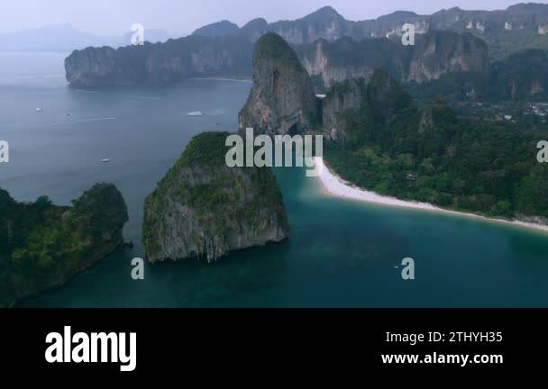 Aerial view Railay East Beach and Phra Nang Cave Beach in beautiful bay ...
