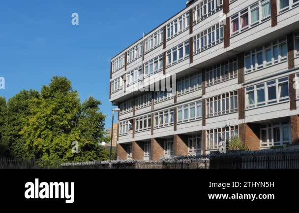 Council estate block flats london Stock Videos & Footage - HD and 4K ...
