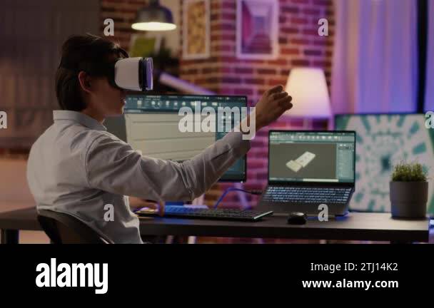 Technician using augmented reality Stock Videos & Footage - HD and 4K ...