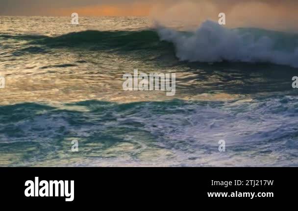 Super storm ocean Stock Videos & Footage - HD and 4K Video Clips - Alamy