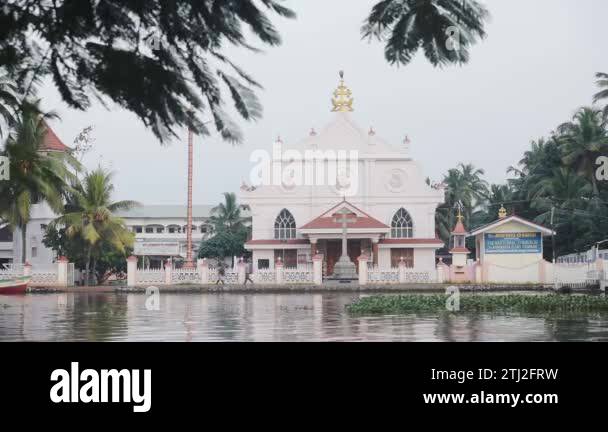 India kerala riverside village Stock Videos & Footage - HD and 4K Video ...