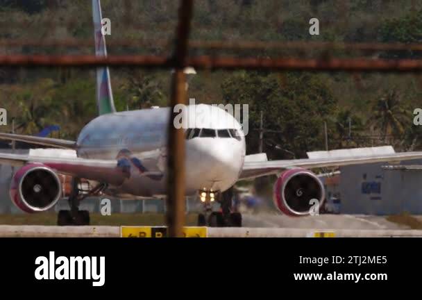 Brake flaps Stock Videos & Footage - HD and 4K Video Clips - Alamy