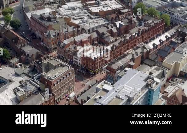 Reading high street Stock Videos & Footage - HD and 4K Video Clips - Alamy