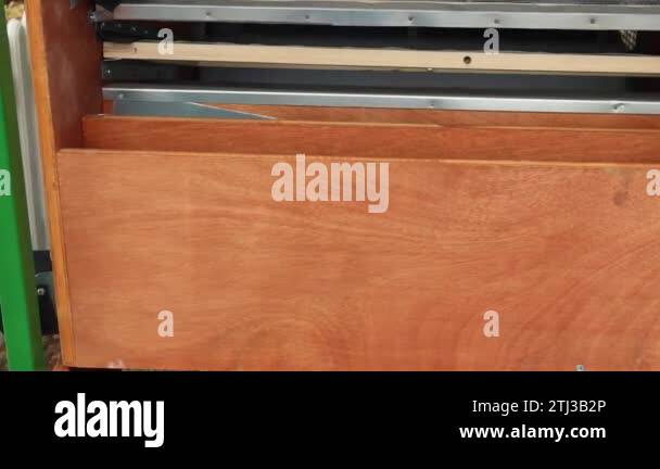 Vibration machine Stock Videos & Footage - HD and 4K Video Clips - Alamy