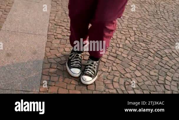 Man dance feet Stock Videos & Footage - HD and 4K Video Clips - Alamy