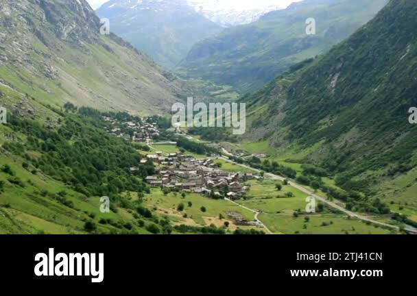 Arc valley Stock Videos & Footage - HD and 4K Video Clips - Alamy