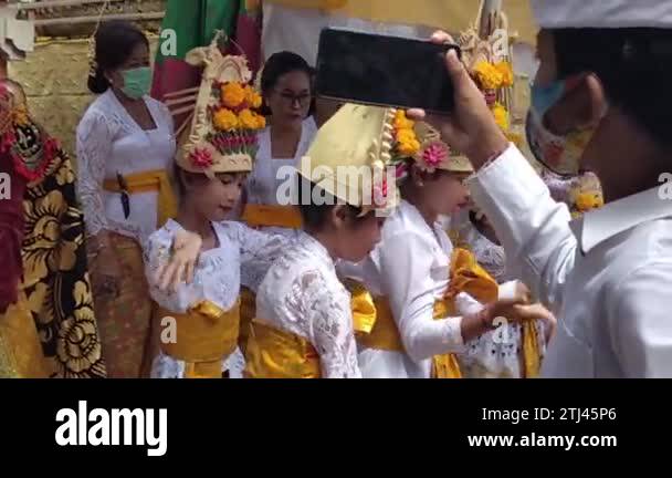 Welcome to bali Stock Videos & Footage - HD and 4K Video Clips - Alamy