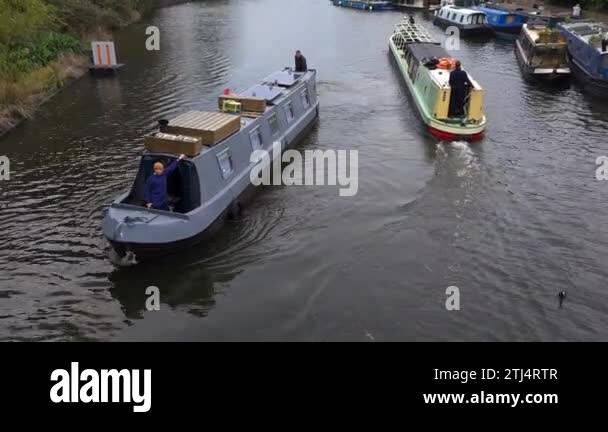 Historic london barges Stock Videos & Footage - HD and 4K Video Clips ...