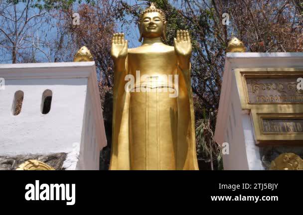 Phousi temple Stock Videos & Footage - HD and 4K Video Clips - Alamy