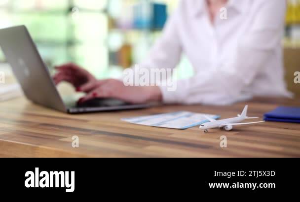 Agent typing on laptop keyboard Stock Videos & Footage - HD and 4K ...