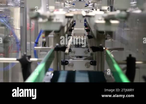 Serial machine Stock Videos & Footage - HD and 4K Video Clips - Alamy
