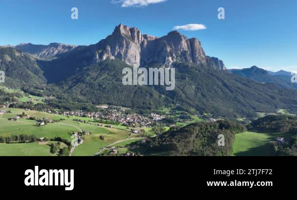 Alp houses Stock Videos & Footage - HD and 4K Video Clips - Alamy
