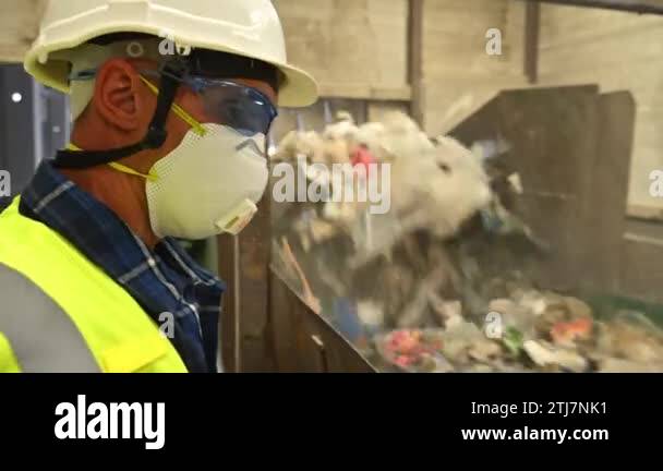 Recycling operation Stock Videos & Footage - HD and 4K Video Clips - Alamy