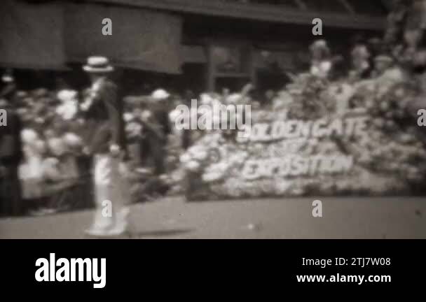 WW2 victory flowers covered parade float Stock Video Footage - Alamy